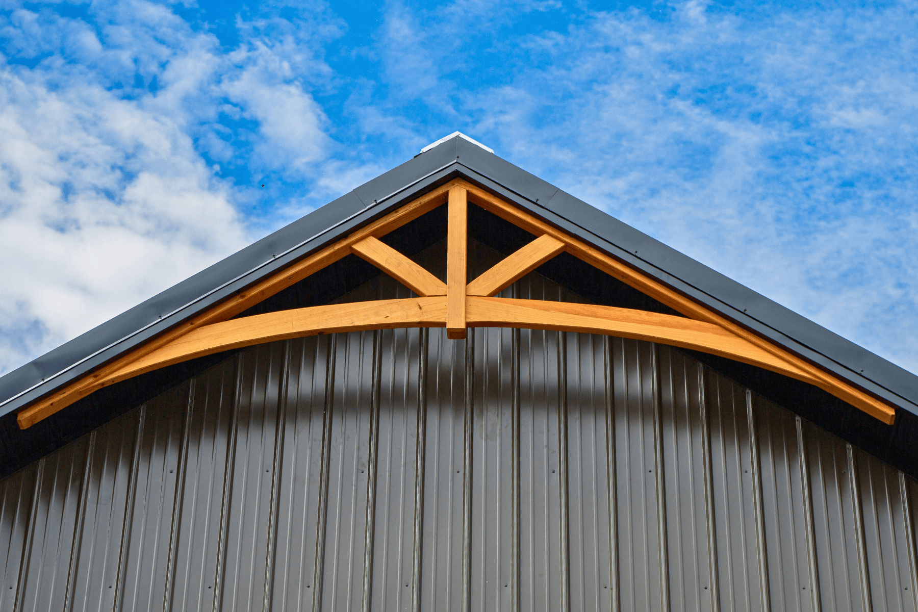 Summertown Metals – Timber Frame Accents